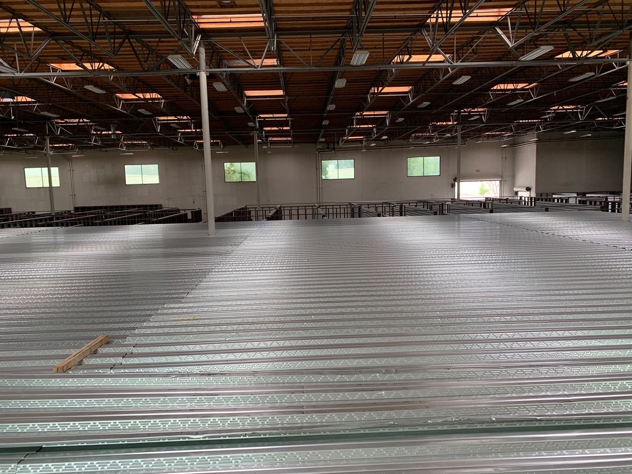 California 105,000 sq ft - Solid Steel Structures, Inc.