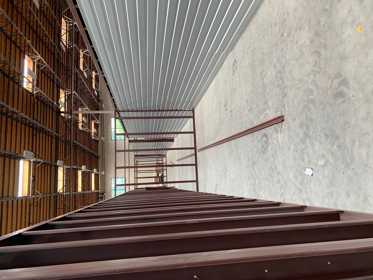 California 105,000 sq ft - Solid Steel Structures, Inc.